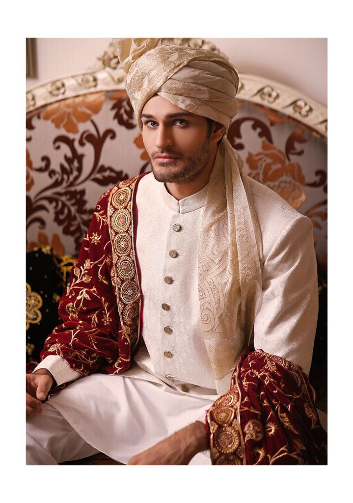 Classic Silver Karandi Traditional plain Sherwani – UY COLLECTION